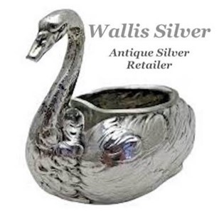 A Beginner's Guide to Vintage Glassware